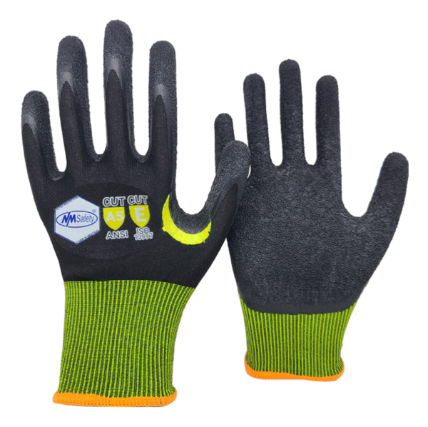 Guide to PPE Gloves: Why is Essential for Your Industry